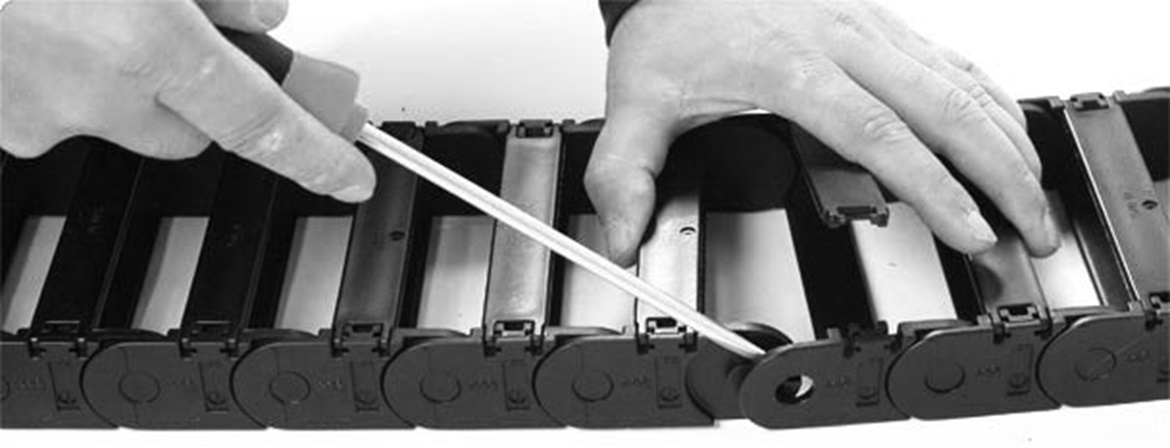 Overview of all Assembly Instructions for igus® e-chains®